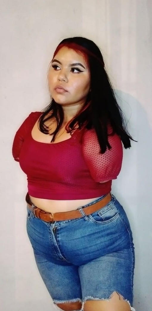 Armless Latina Beauty By Claywell On Deviantart