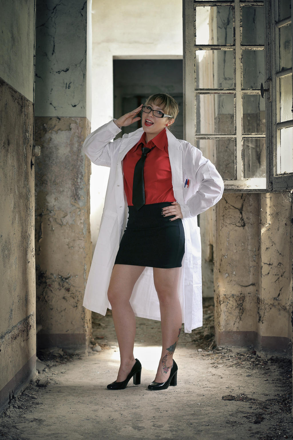 Dr Harleen Quinzel Harley Quinn 4 By Amuchiibunny On Deviantart