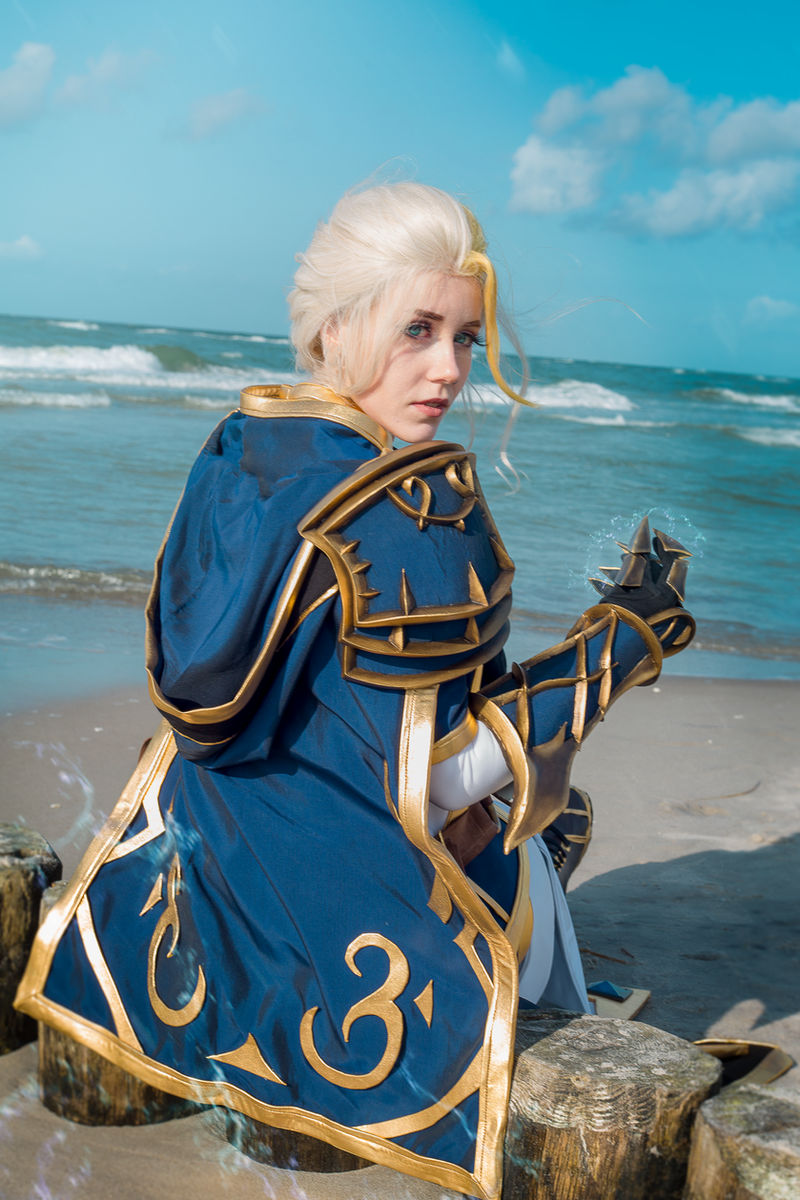 Lord Admiral Jaina Proudmoore By Thuwoocreative On Deviantart
