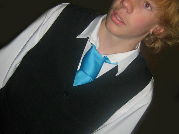 alex by broken-bleeding on DeviantArt