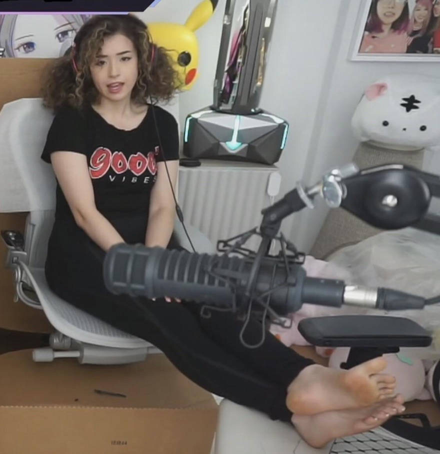 Pokimane Feet By Zt7trio On Deviantart
