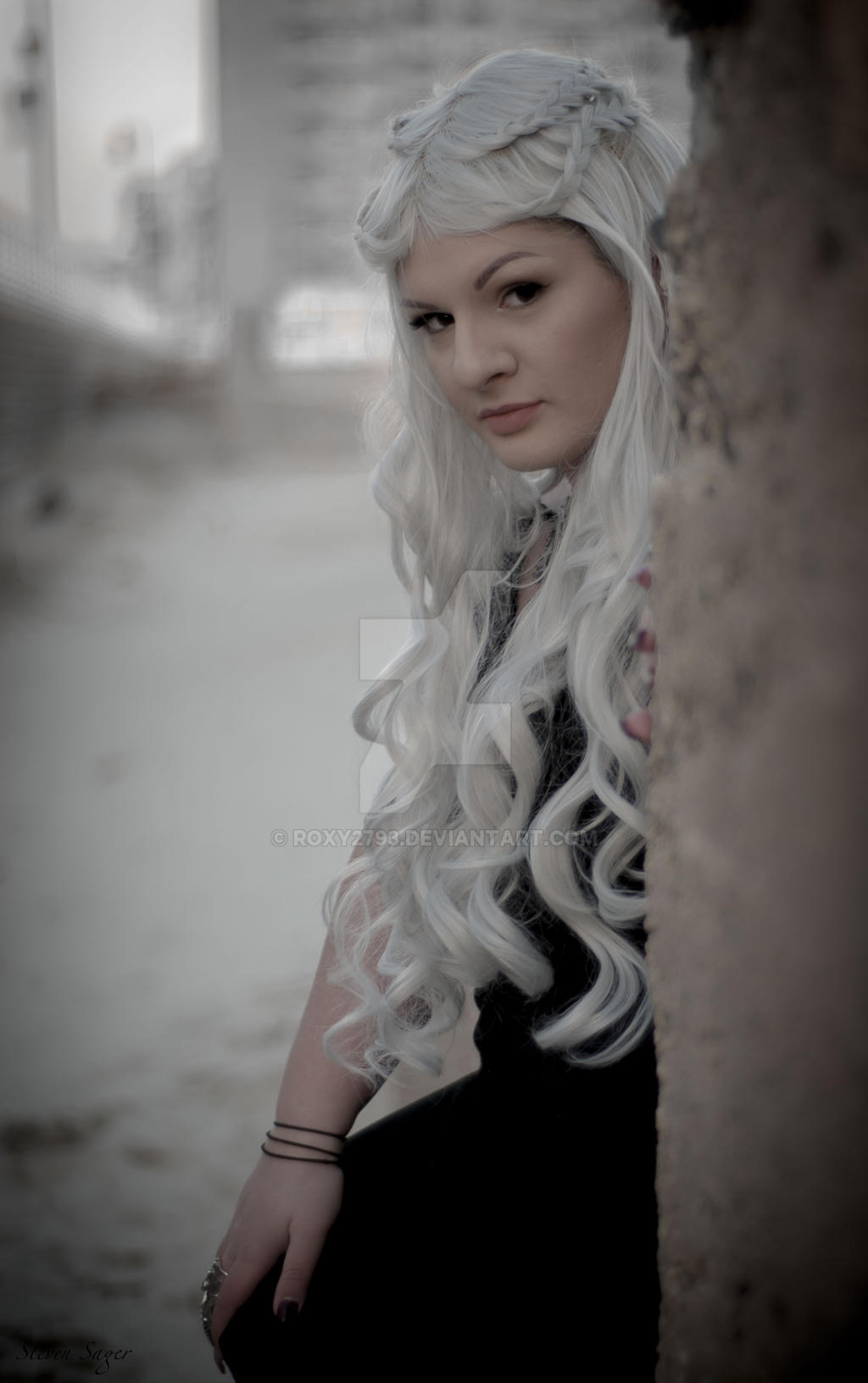 Daenerys Targaryen Cosplay 3 By Roxy2793 On Deviantart