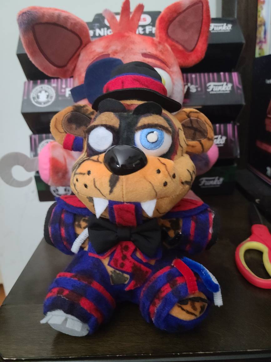 Shattered 1985 Glamrock Freddy by ThePuppetPlushBoyYT on DeviantArt Shattered 1985 Glamrock Freddy by ThePuppetPlushBoyYT on DeviantArt