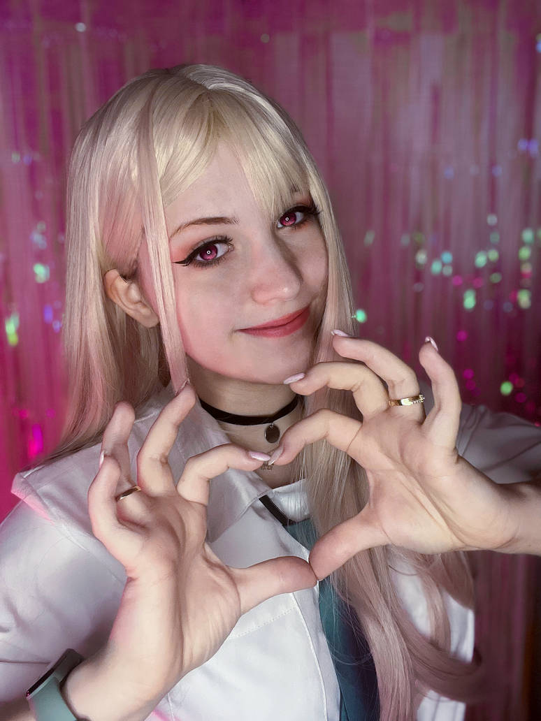 Marin Kitagawa Cosplay By Leagueofmikasaa On Deviantart