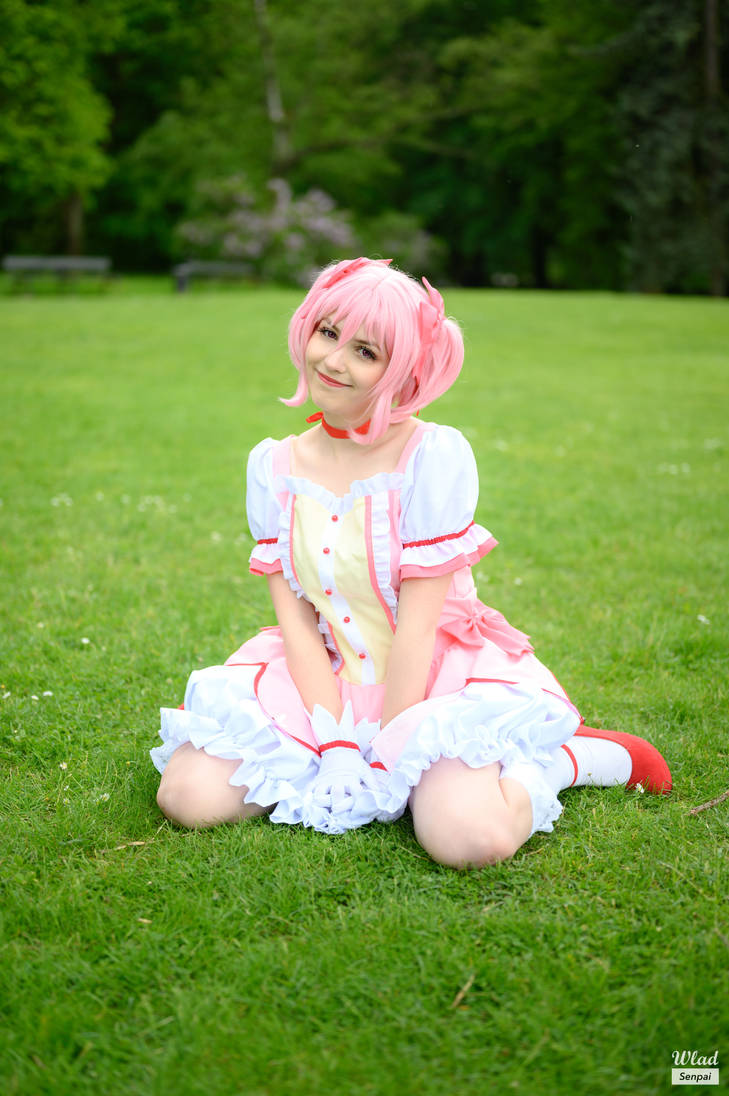 Madoka Kaname Puella Madoka Magica Cosplay By Mikallie On Deviantart