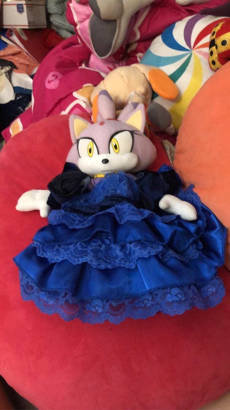 Blaze The Cat Wearing Blue Formal Dress By 0230137 On Deviantart