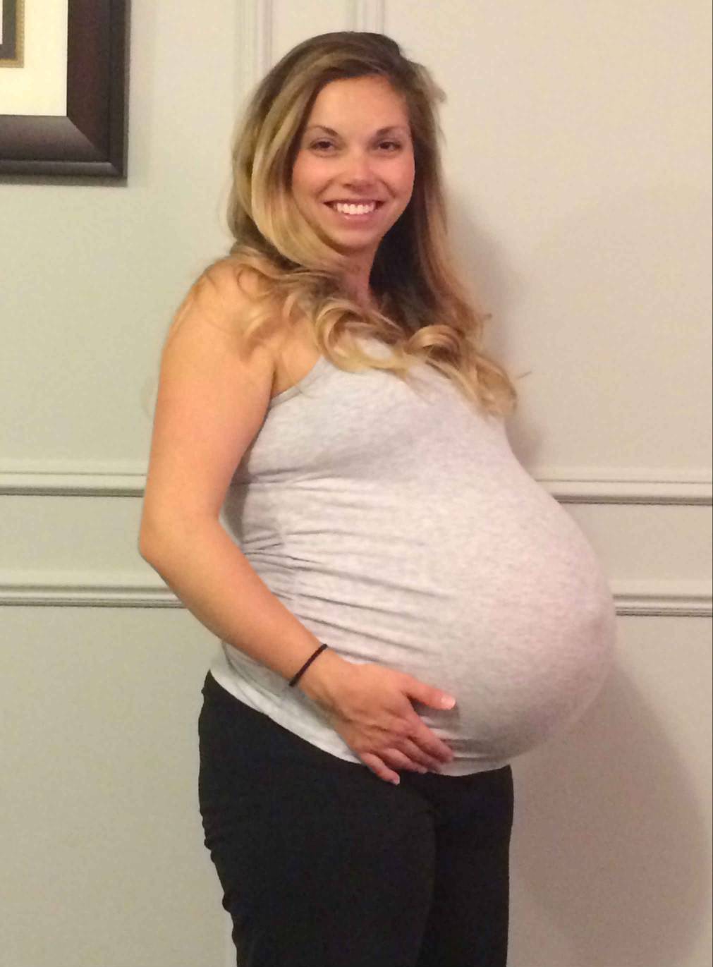Pregnant With Twins By Pregnancywriter On Deviantart
