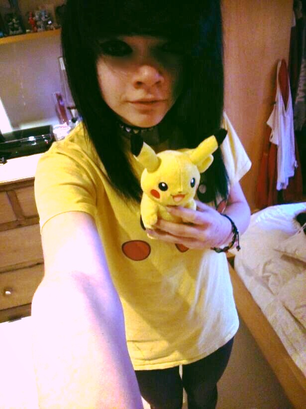 Cute Emo Girl With Pikachu By Jemmajeopardy On Deviantart