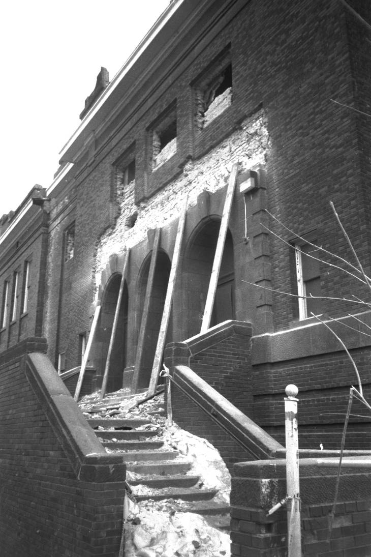 ICY RUINS by nukecat on DeviantArt