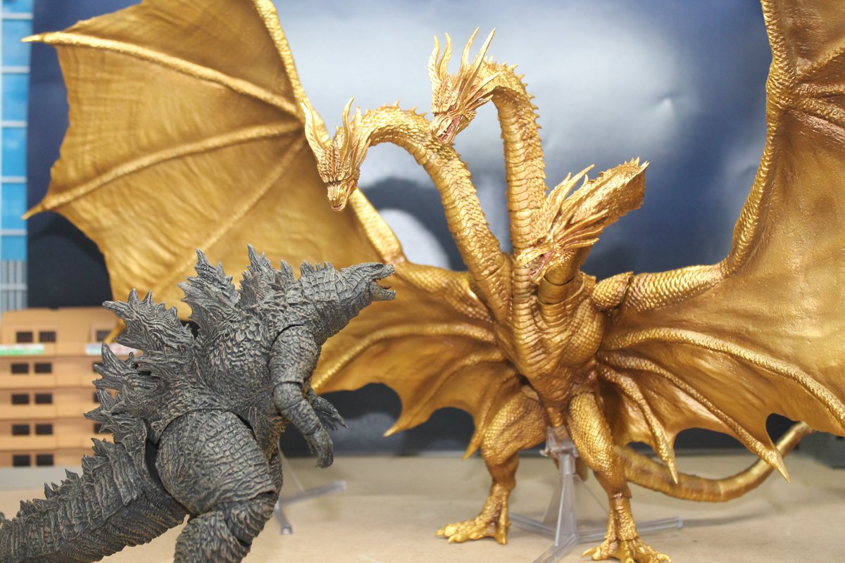 SHMA Godzilla 2019 Vs King Ghidorah 2019 Custom by MissSaber444 on ... SHMA Godzilla 2019 Vs King Ghidorah 2019 Custom by MissSaber444 on ...
