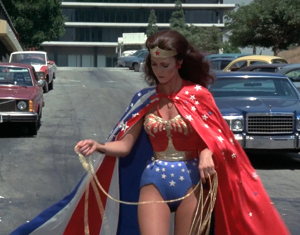 Wonder Woman Caped Holding Lasso By Rms19 On Deviantart