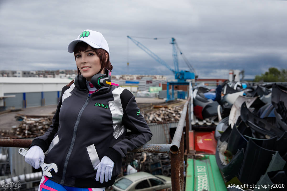 Dva Cinematic Cosplay By Naomi R Dreyar On Deviantart