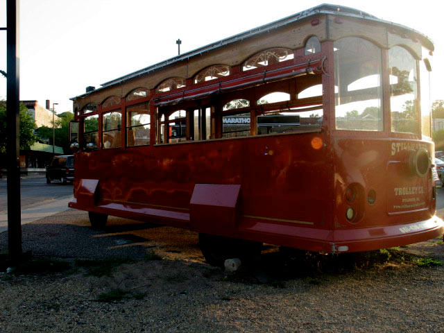 trolley by joeydoey on DeviantArt