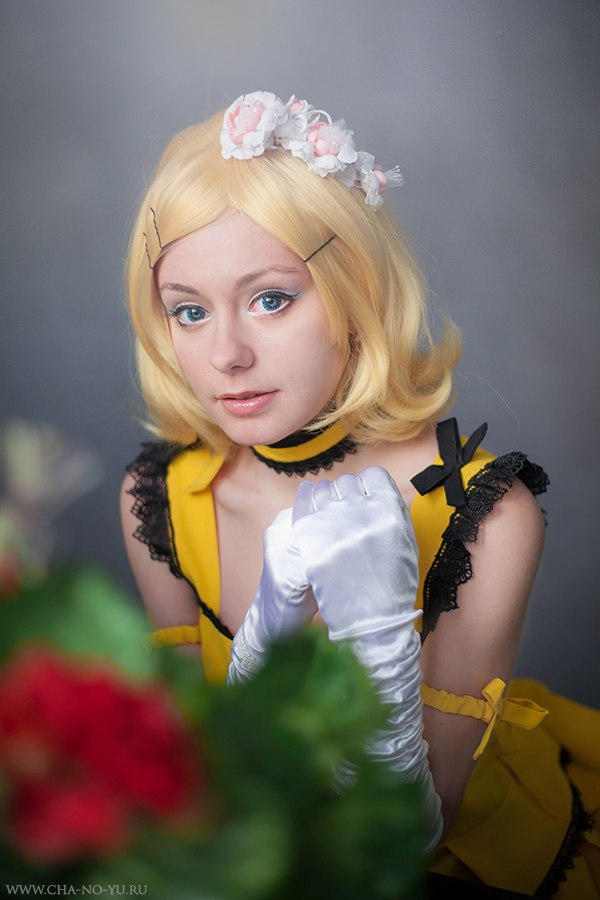 Kagamine Rin By Alienorihara On Deviantart