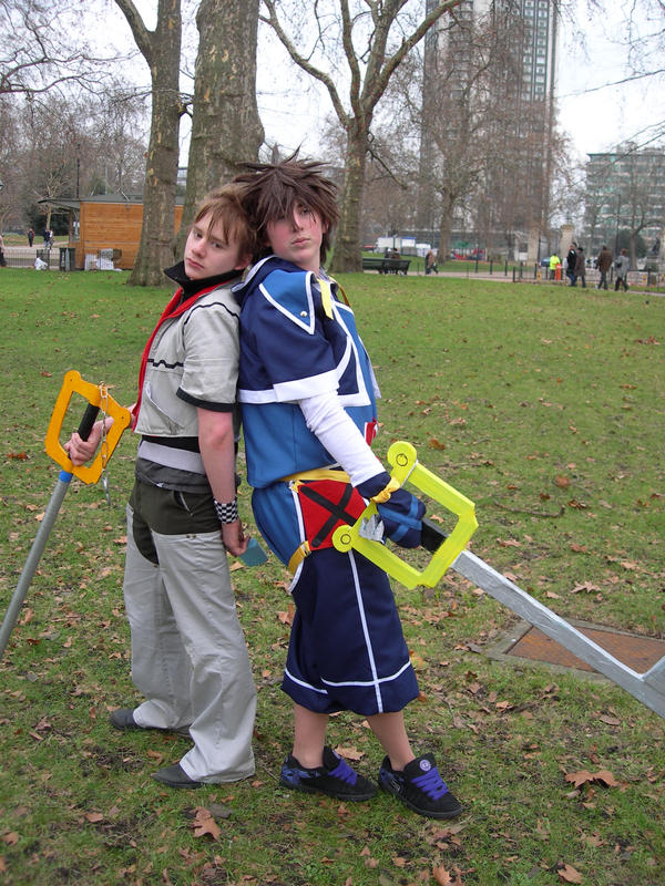 Sora and Roxas cosplay by KellyJane on DeviantArt