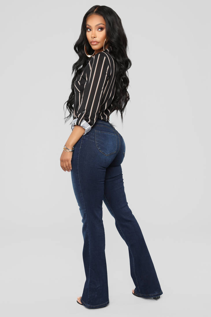 Yodit Yemane Presenting Her Ass In Flared Jeans By Proneboneaficionado