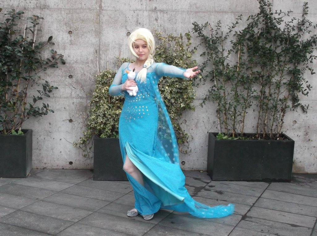 Elsa Cosplay 4 By Devils Daughterjj On Deviantart