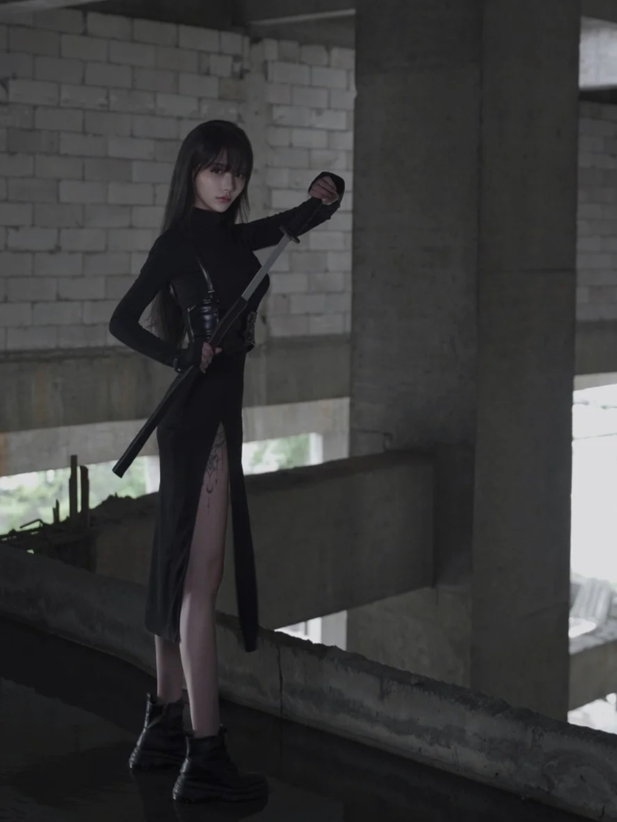 Coser Girl With Sword 3 By 870573534 On Deviantart