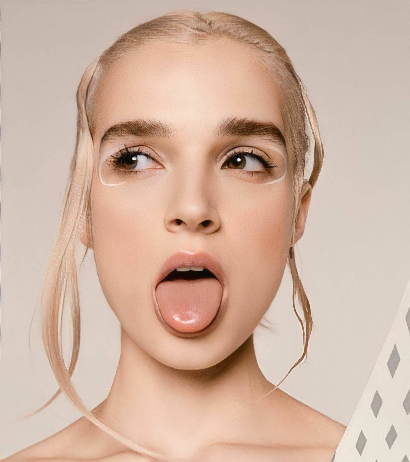 Poppy Singer Sticking Out Her Tongue By Gripo67 On Deviantart