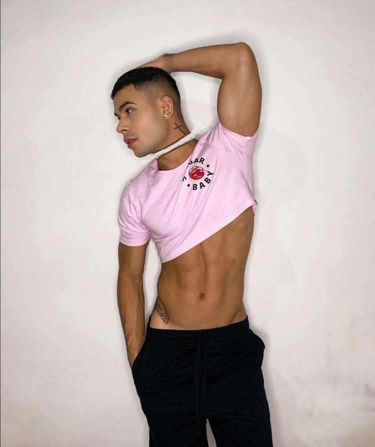 Latino Twink Decapitation By Rojovo On Deviantart