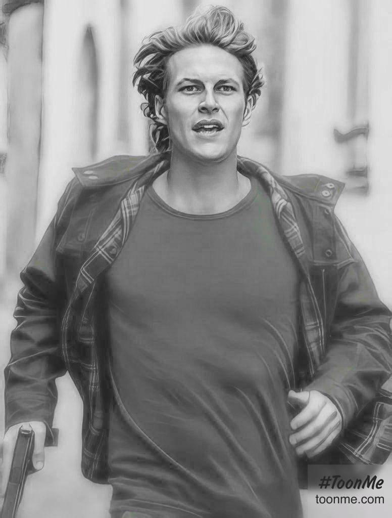 Luke Bracey Johnny Utah Point Break 2015 By Caseycolton On Deviantart