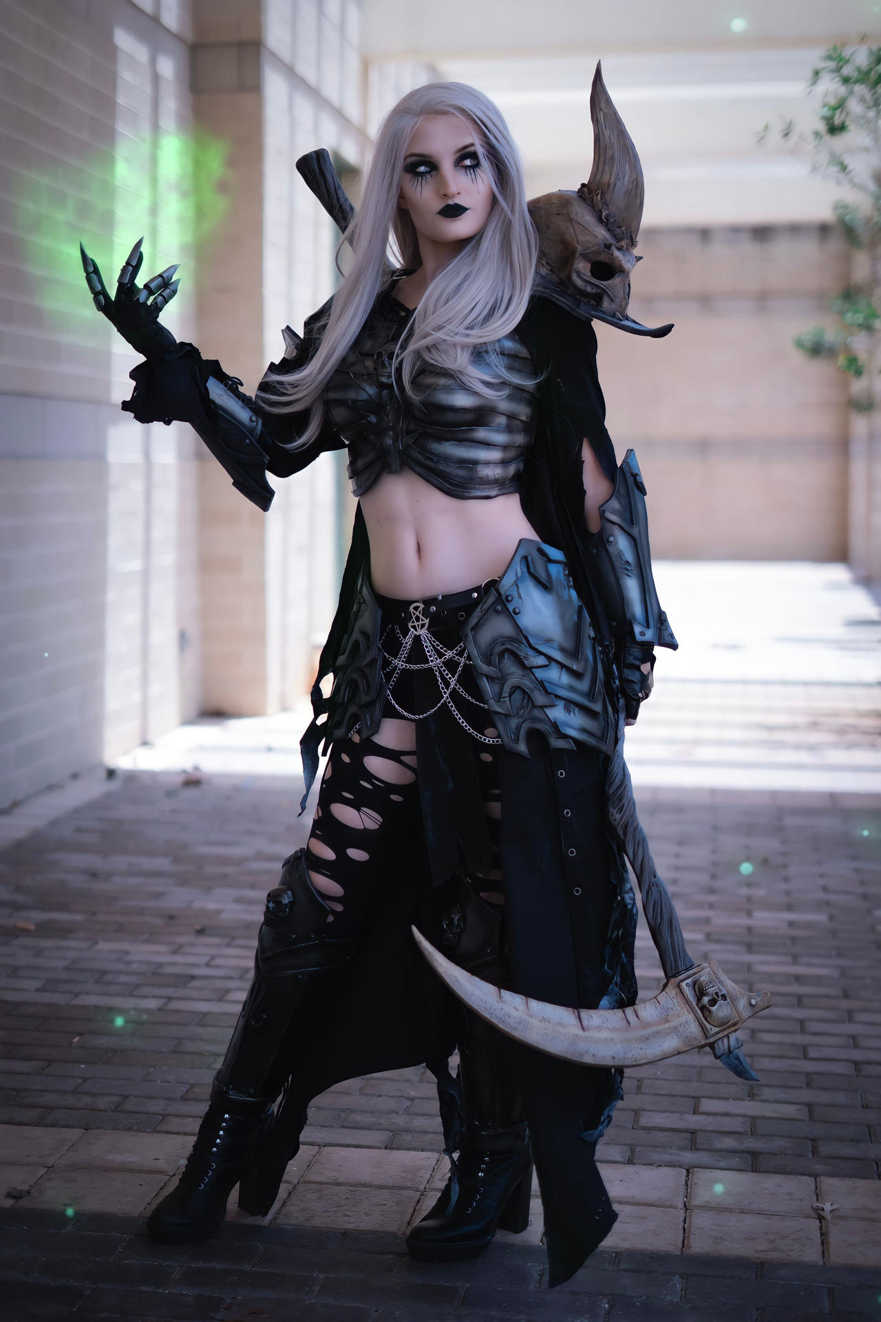 Female Necromancer Diablo Cosplay By Darkladycosplay On Deviantart