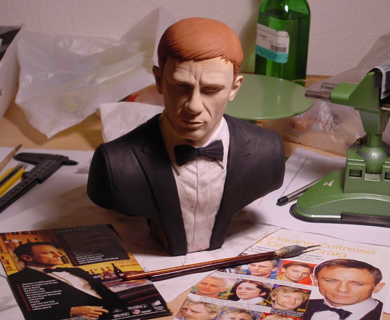 JAMES BOND bust Daniel Craig by Skulpturen on DeviantArt