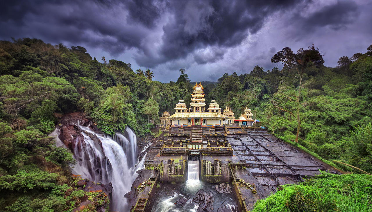 Temples South India 4 by takomaru on DeviantArt Temples South India 4 by takomaru on DeviantArt
