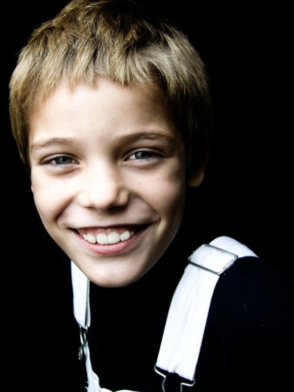 Kid portrait II by takacsberni on DeviantArt