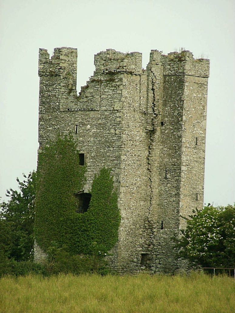 Cracked Castle by lighttouch on DeviantArt