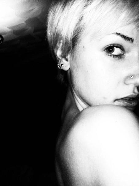 Me By Annie Lou Buttons On Deviantart