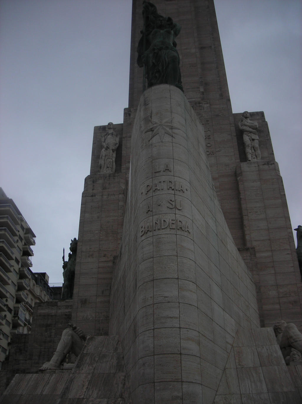 Monumento By Iamluv On Deviantart