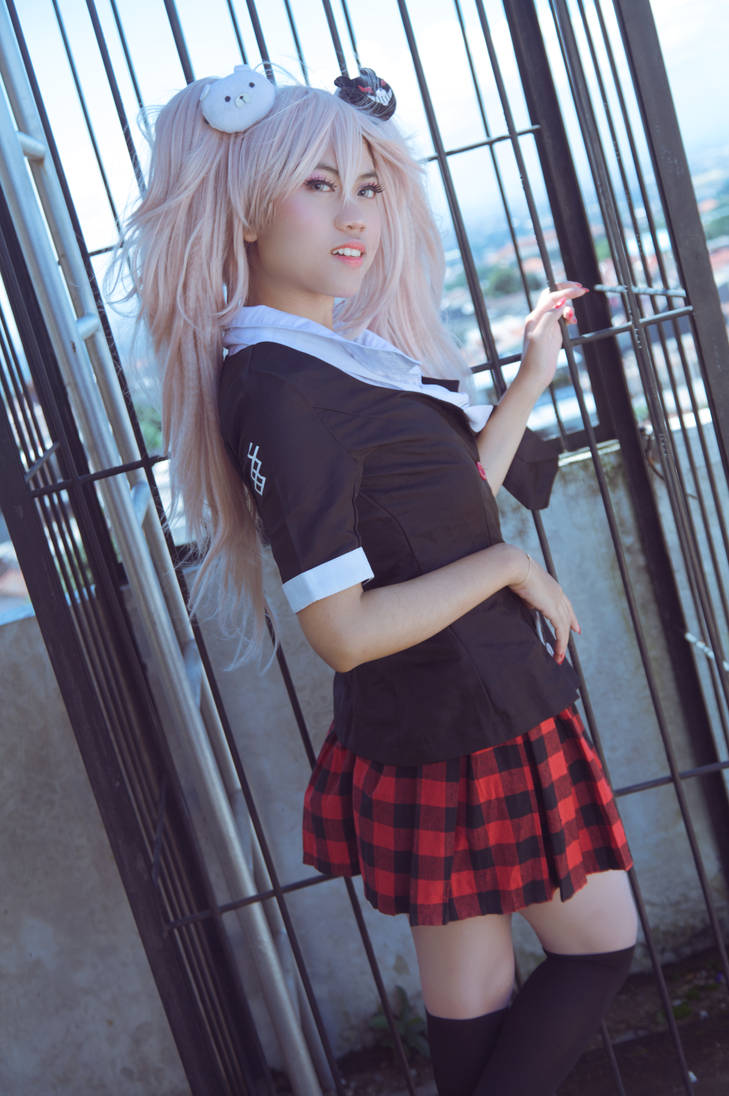 Danganronpa ~enoshima Junko~ By Dejikodaioh On Deviantart