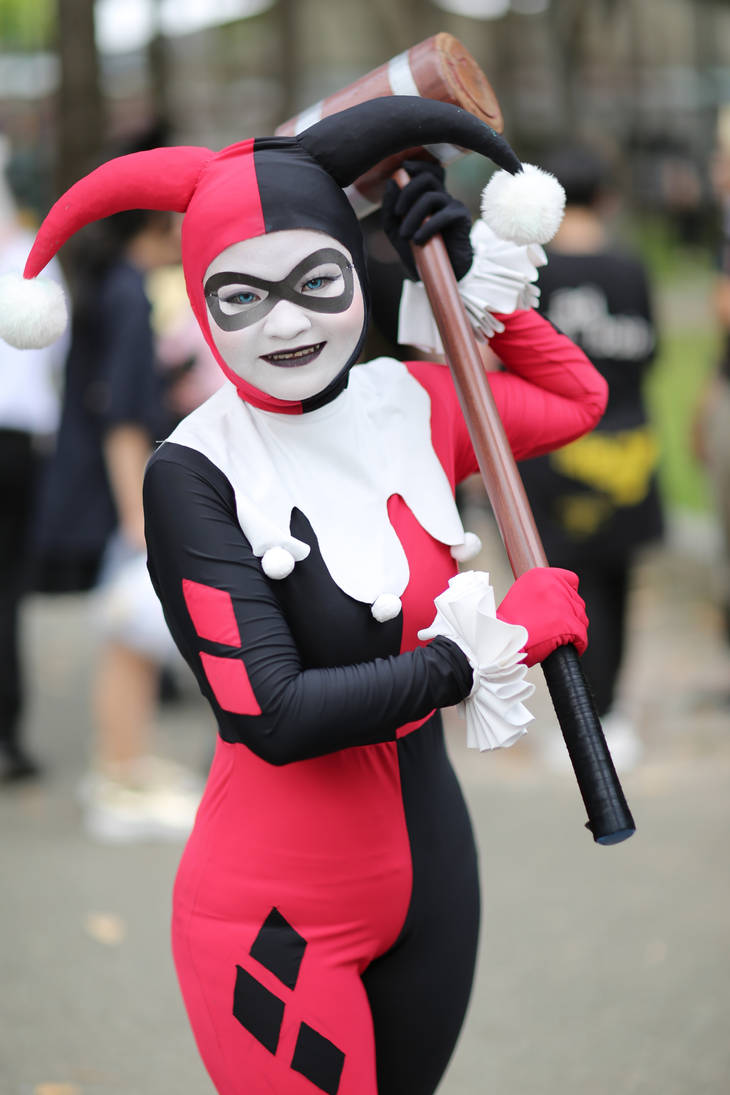 Classic Harley Quinn Cosplay By Nhocksue95 On Deviantart