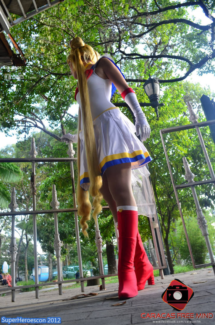 Sailor Moon Cosplay By Ximevzla On Deviantart