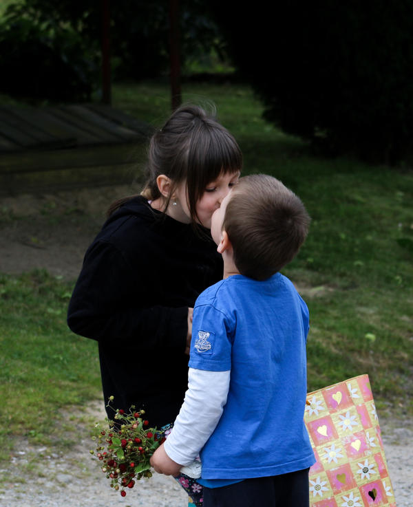 Sibling Kiss By Kezom On Deviantart