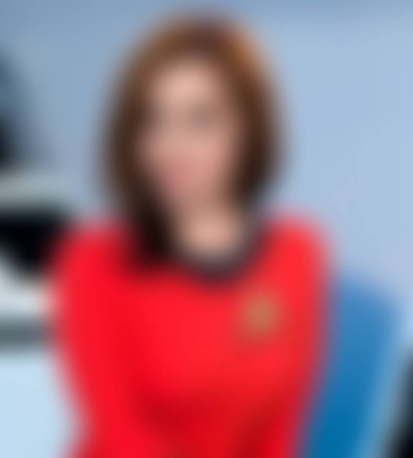 Pretty Starfleet Officer By Multiverse Nexus On Deviantart