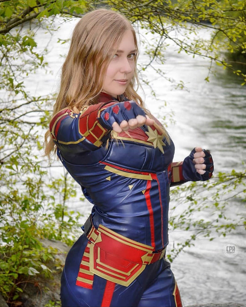 Captain Marvel Cosplay Free Comic Book Day 2019 1 By Brokephi316 On