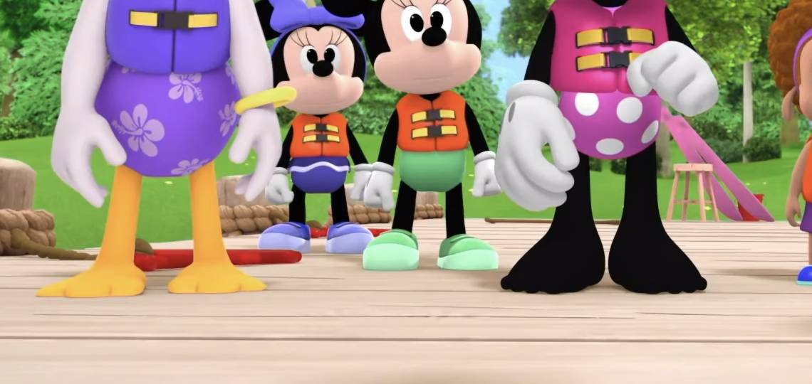 Minnie And Daisy Feet Scene 1 Part 1 By Romanceguy On Deviantart