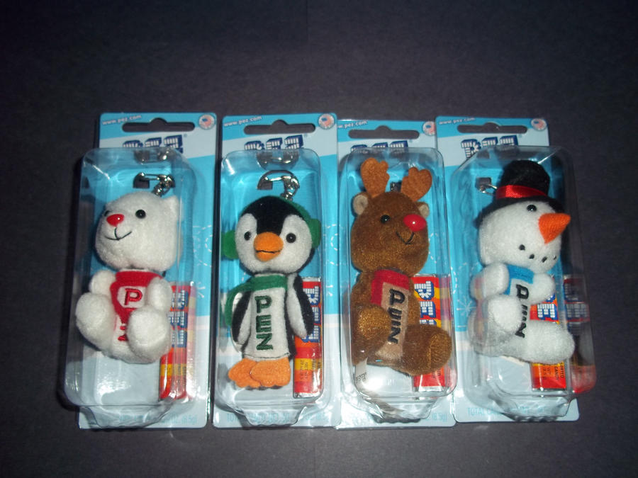 Pez Dispensers Fuzzy Christmas Ones By Scarletmarie16 On Deviantart