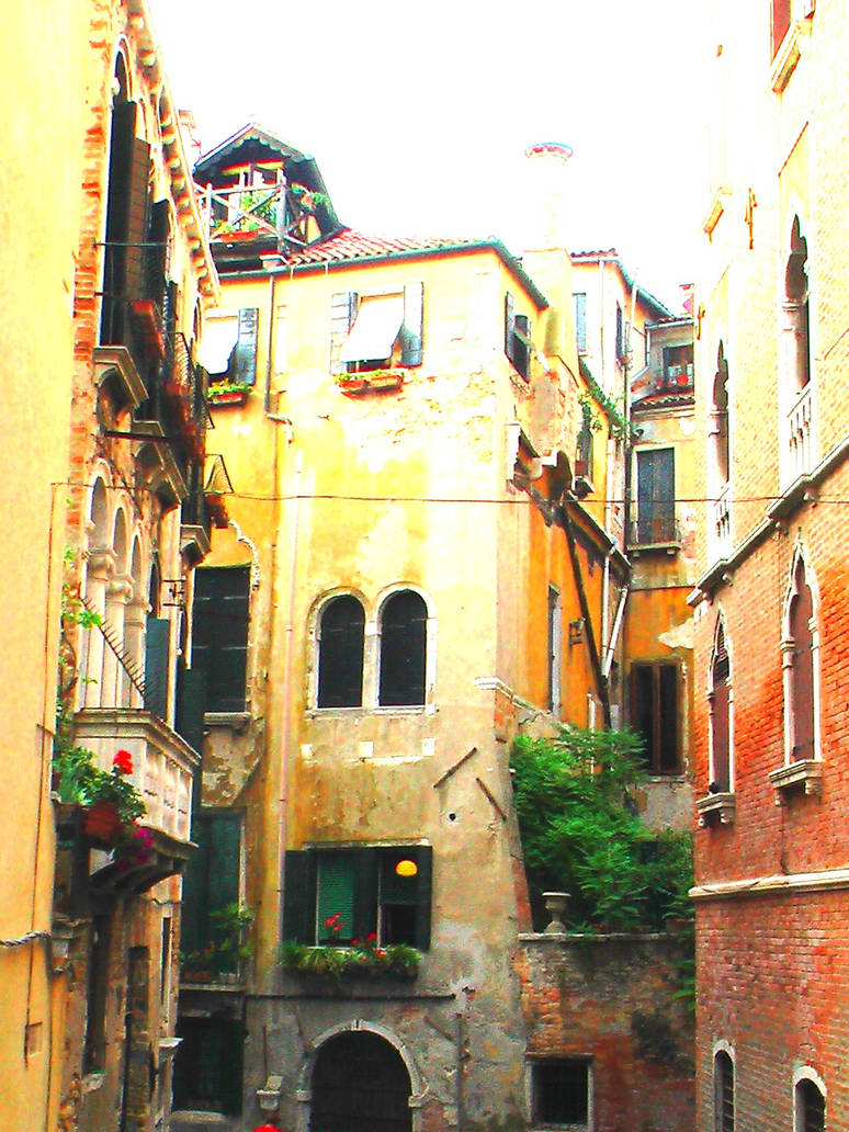 Walls of Italia by Calilove88 on DeviantArt