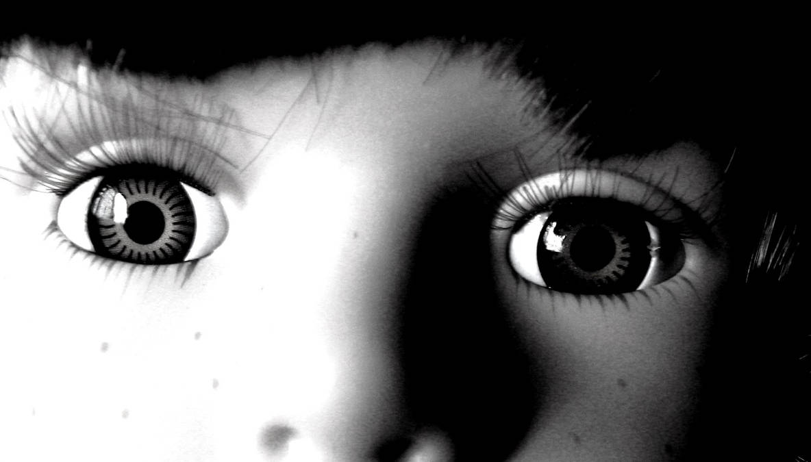 doll eyes by tienes on DeviantArt