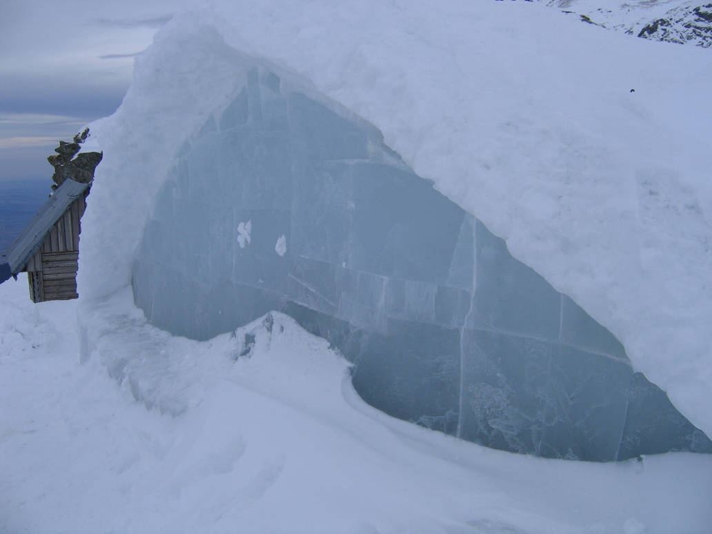 Balea Ice Hotel.02 by 4EST on DeviantArt