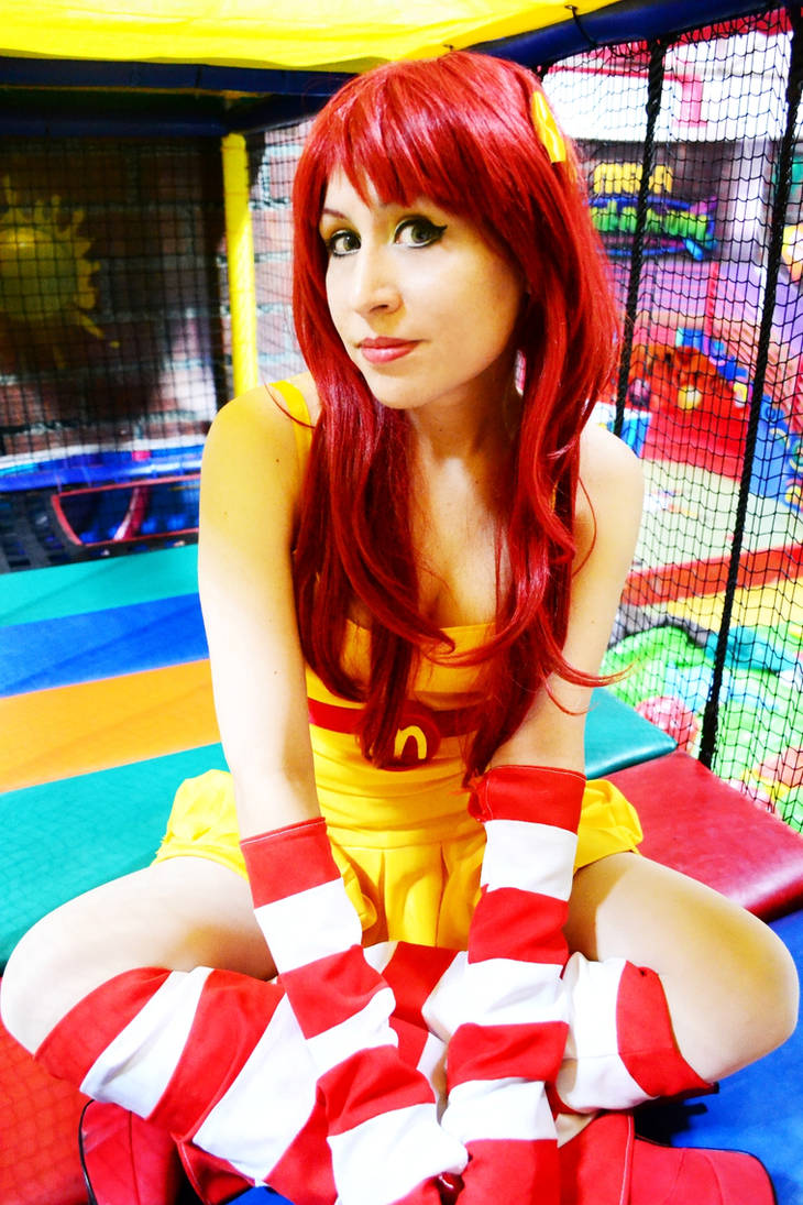 Ronald Mcdonald Cosplay By Cherrysteam On Deviantart
