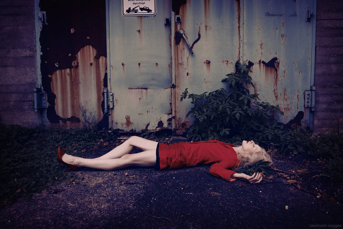Lady Unconscious By Lakehurst Images On Deviantart