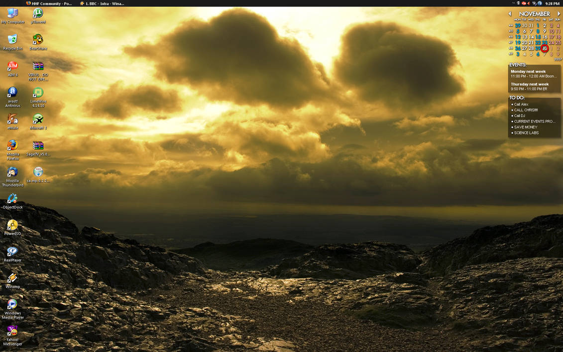 December 2007 Desktop Part 1 by djdez92 on DeviantArt