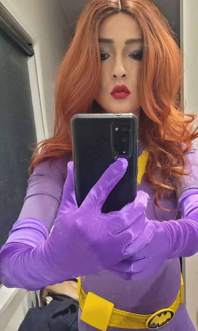 66 Batgirl Cosplay Mirror Mirror On The Wall By Ozbattlechick On
