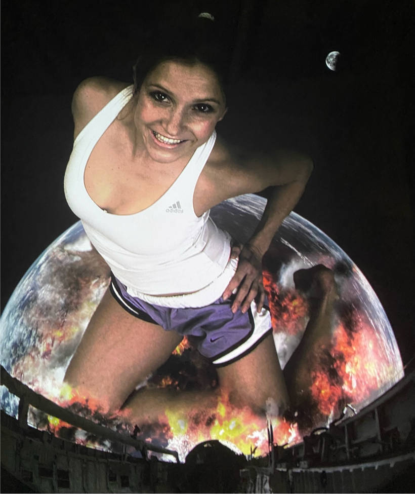 A Giantess Being Silly By Megagtsfeet1 On Deviantart