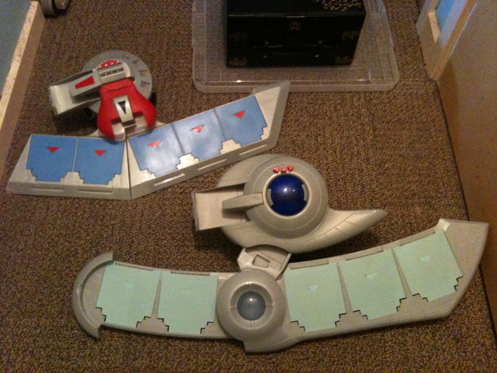 Yu Gi Oh And Yu Gi Oh Gx Duel Disks By Animeluvralwayz2013 On Deviantart
