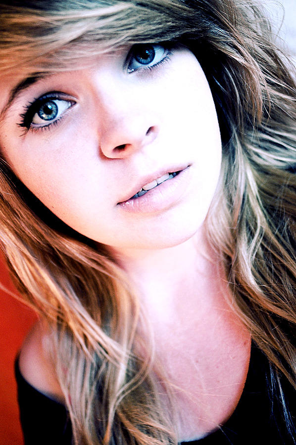 Samanthaa By Wall Flowerimages On Deviantart